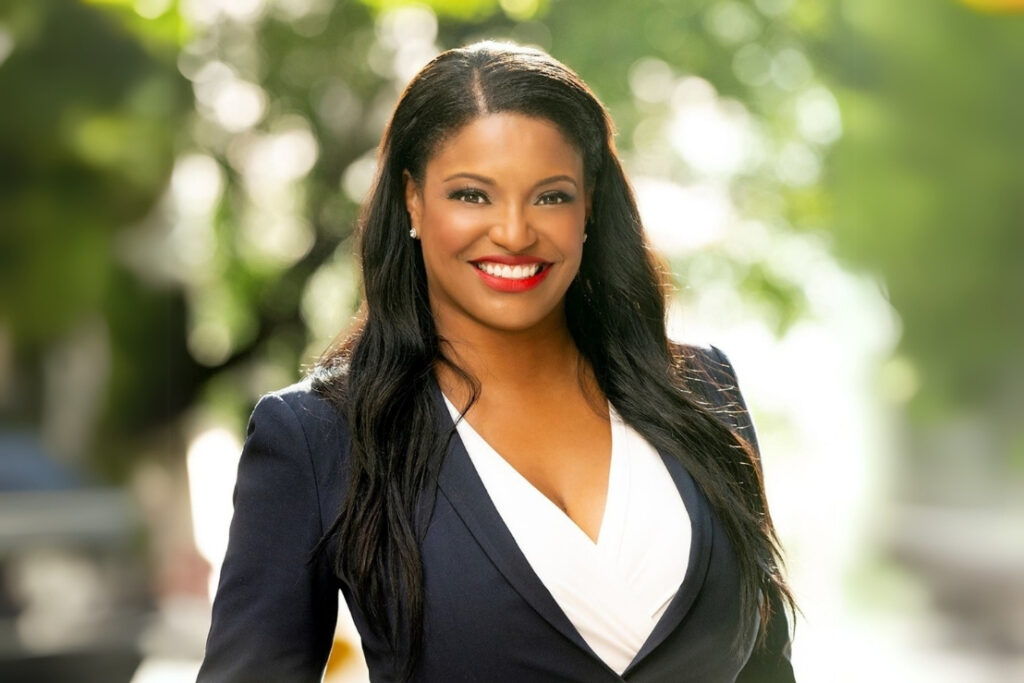 5 Questions with Gina Jacobs on High-Exposure Claims, SIUs, CLM Session ...